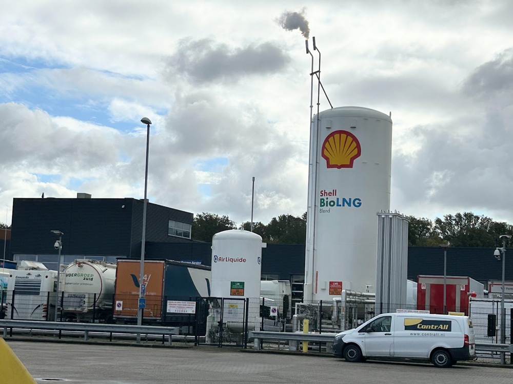 Vooruitziende blik: Shell viert 135 jaar en zet pioniers van het eerste ...